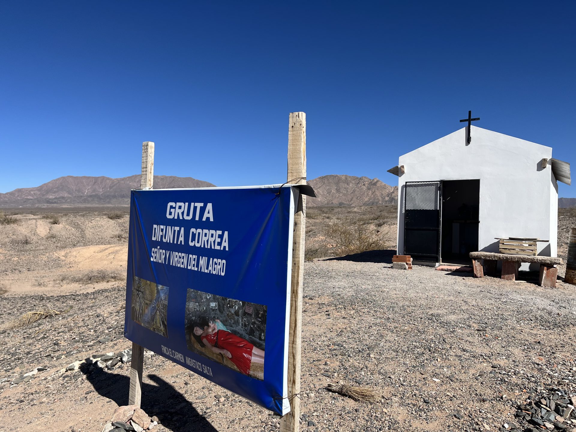 Pelos Vales Calchaquíes - Pisando em Uvas